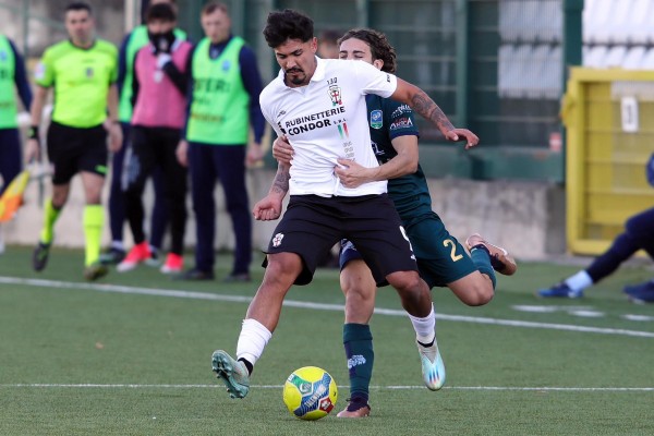 Pro Vercelli, UFFICIALE: in attacco riecco Luis Rojas dal Crotone | MAGICA PRO