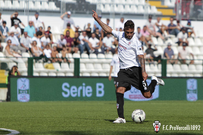 Pro Vercelli, Fausto Rossi out 30 giorni | MAGICA PRO