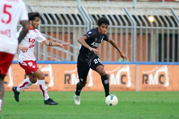 Pro Vercelli, tanti auguri ad Alessandro Louati! | MAGICA PRO
